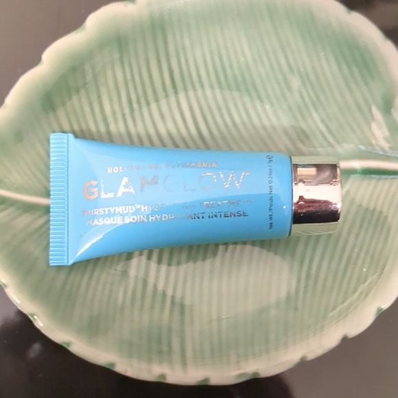 GLAMGLOW | Skincare | Hydrating Treatment Mask | Poshmark
